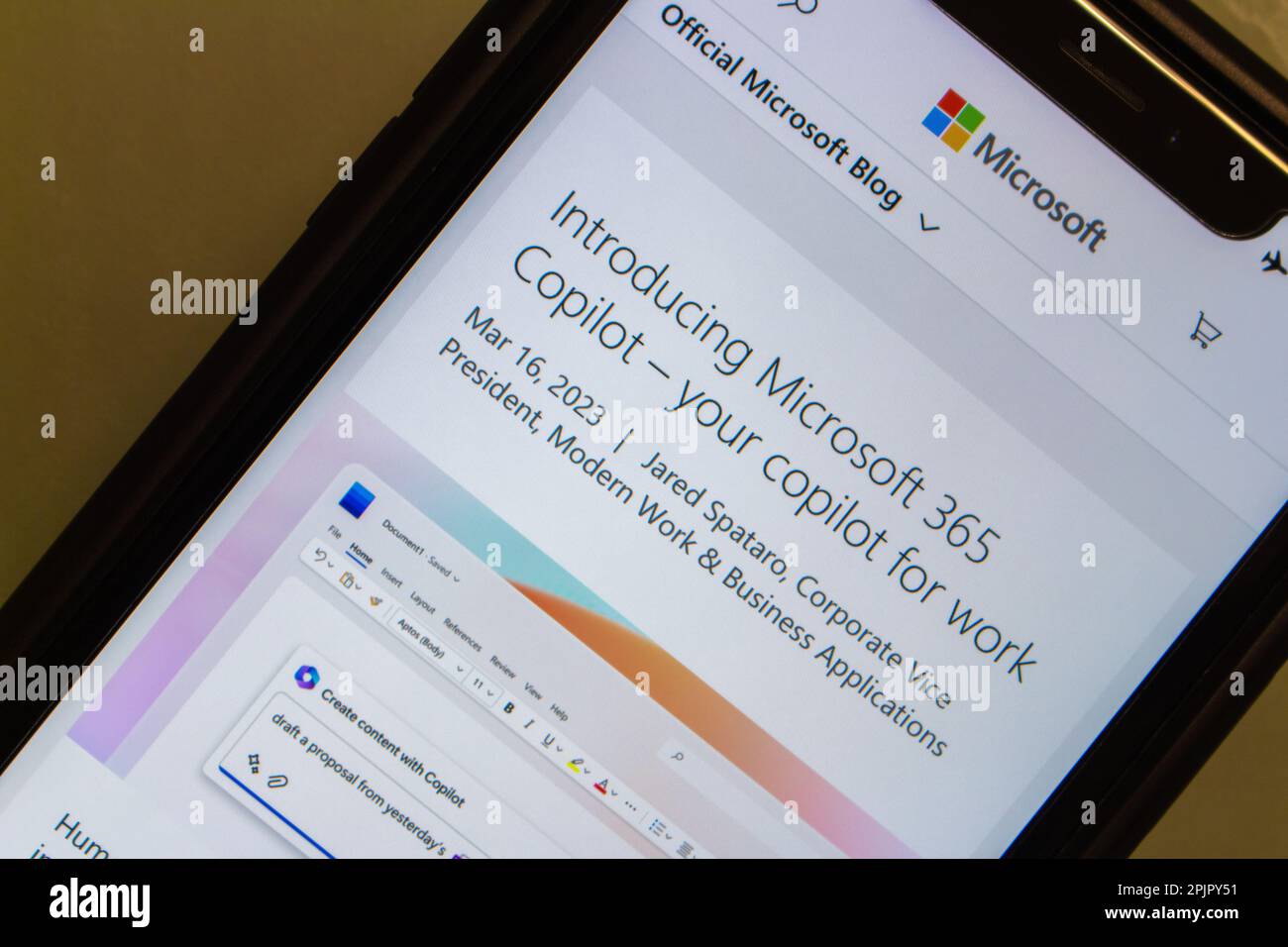 Vancouver, CANADA - Mar 29 2023 : Blog post “Introducing Microsoft 365 ... Vancouver, CANADA - Mar 29 2023 : Blog post “Introducing Microsoft 365 ...