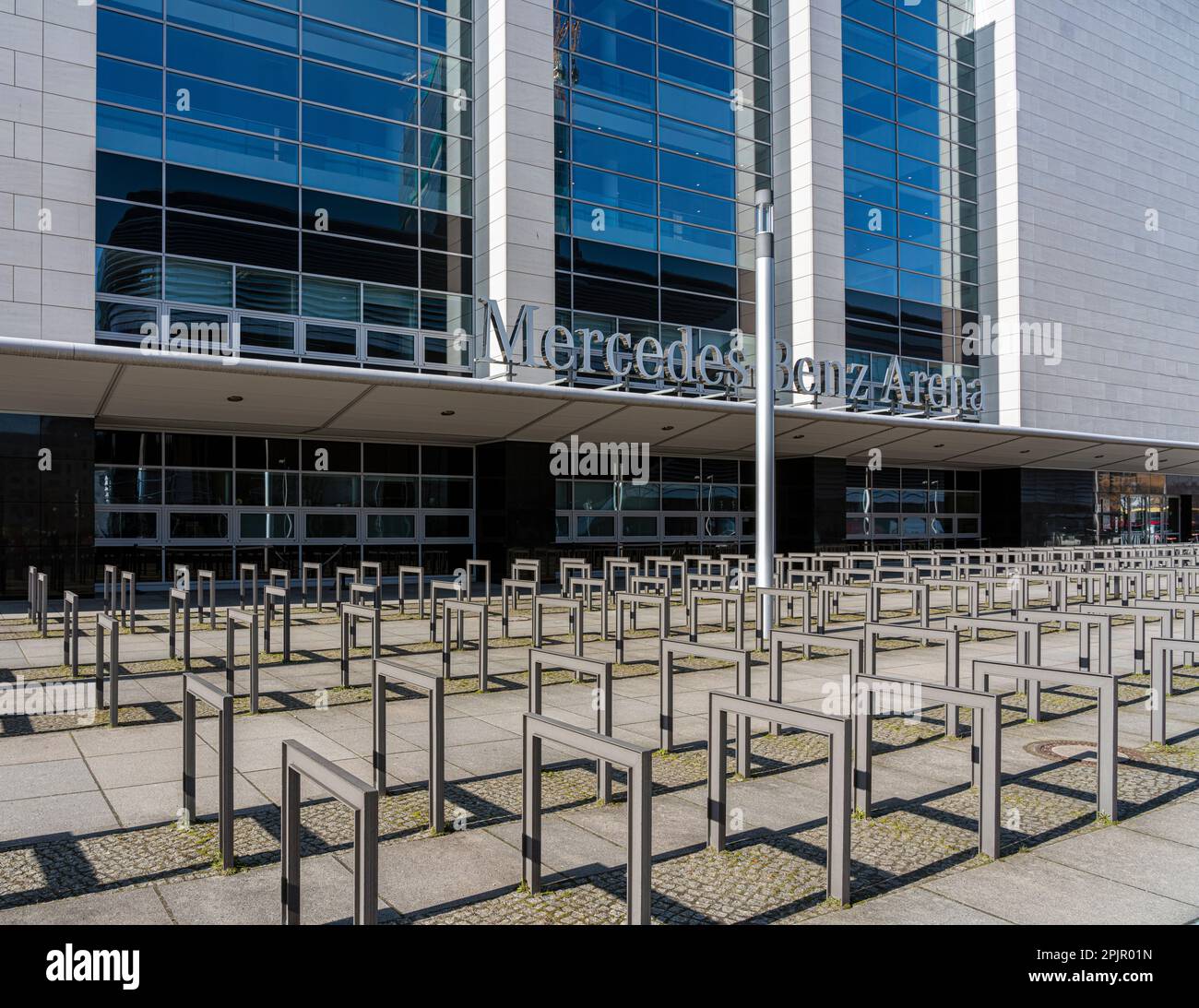 Mercedesplatz hi-res stock photography and images - Alamy
