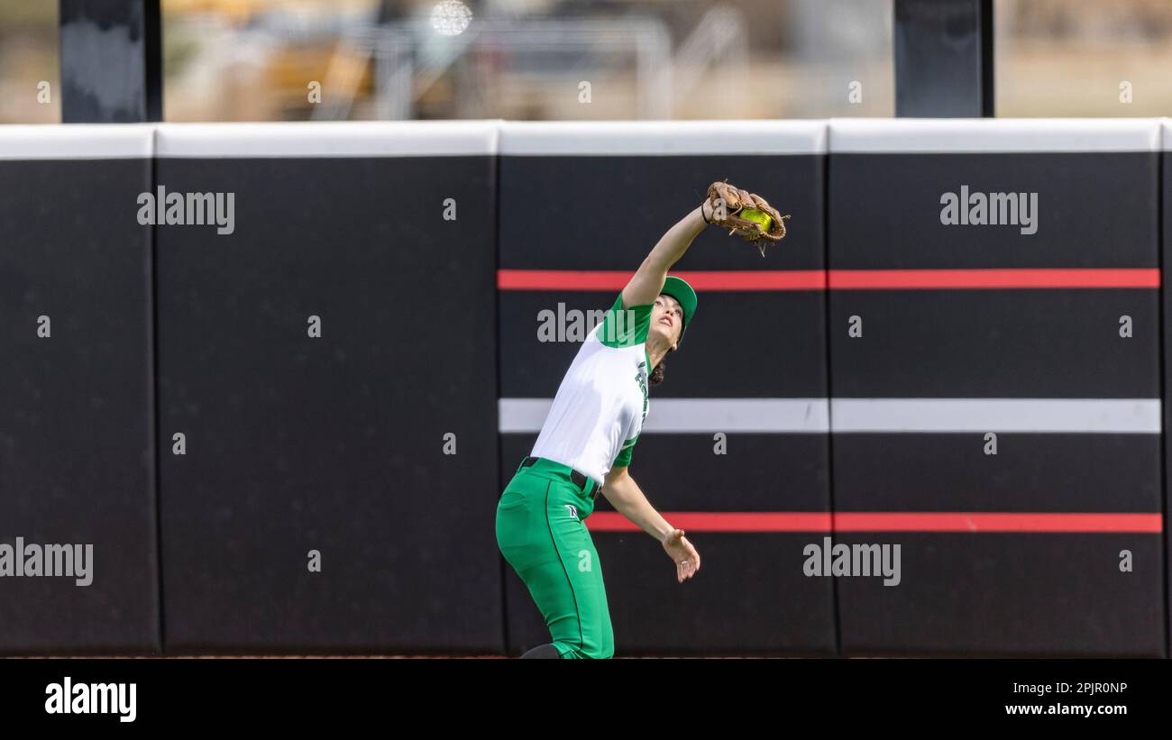 North Dakota outfielder Madi Moore (19) makes a catch against Omaha ...