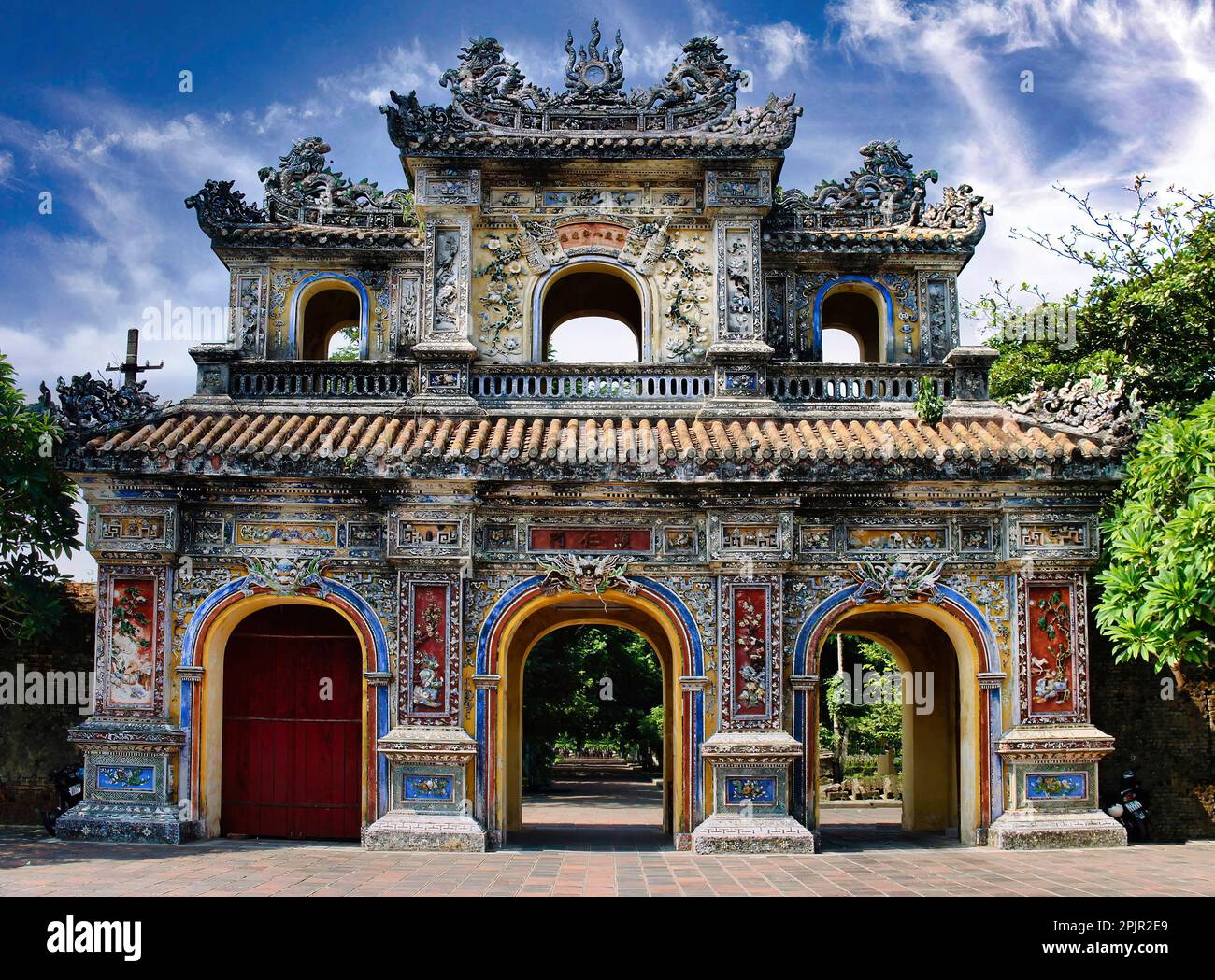Hue citadel Imperial Royal Palace (Forbidden city) of Nguyen dynasty in ...