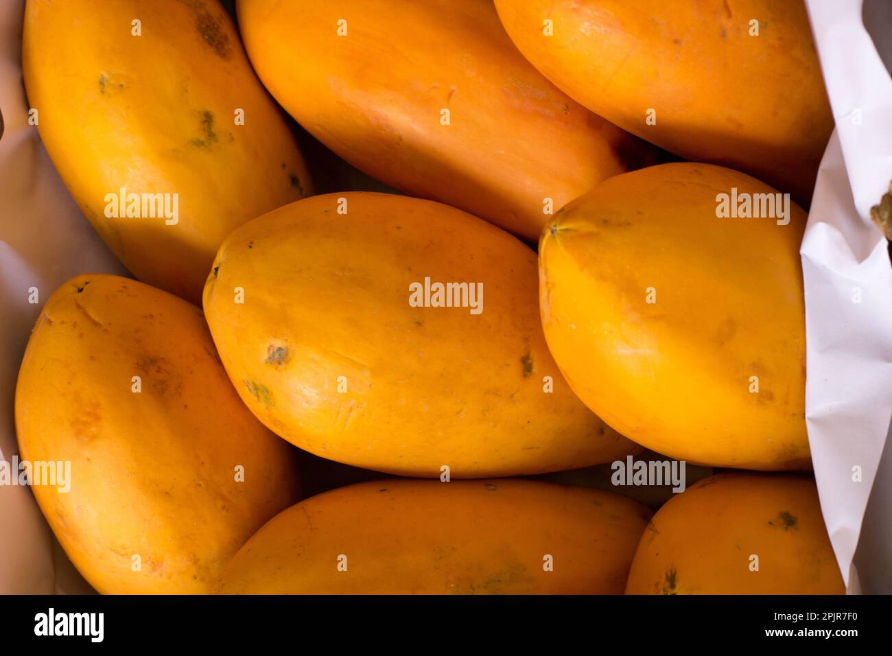 Bunch of Papayas Fruits and vegetables from Peru Stock Photo - Alamy