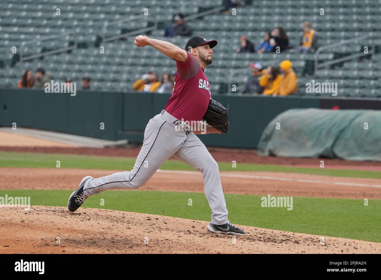 Nick duron hi-res stock photography and images - Alamy