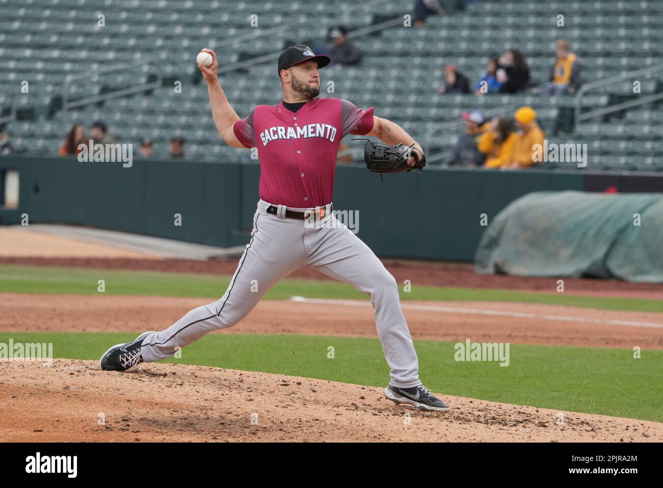 Nick duron hi-res stock photography and images - Alamy