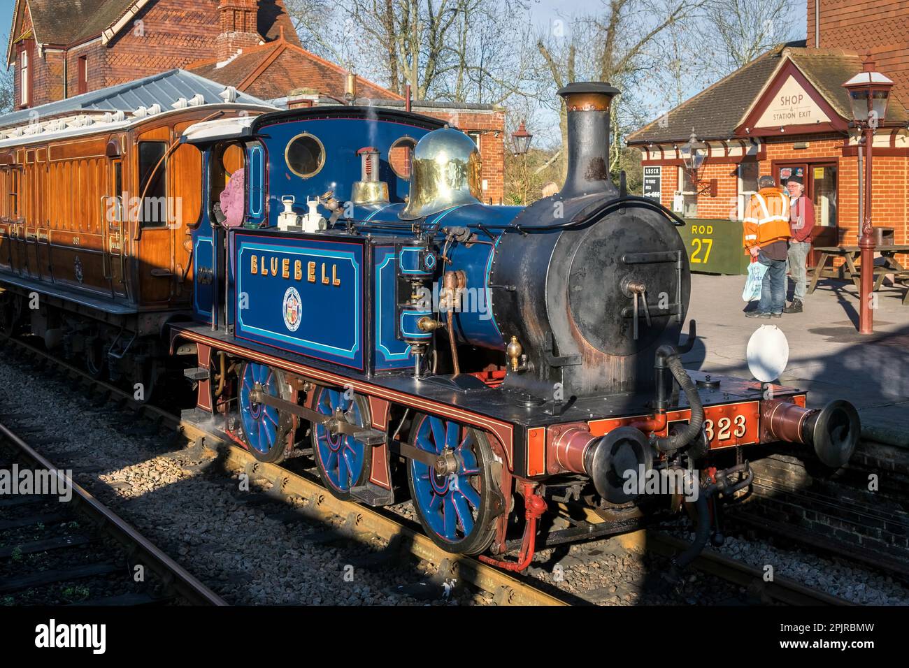 Bluebell Steam Train at Sheffield Park Station Stock Photo - Alamy