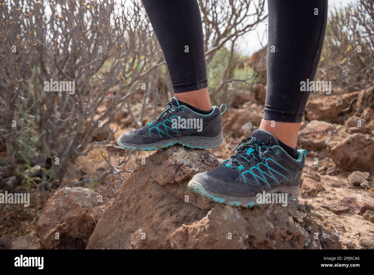 Leg foot wearing hiking hi-res stock photography and images - Alamy