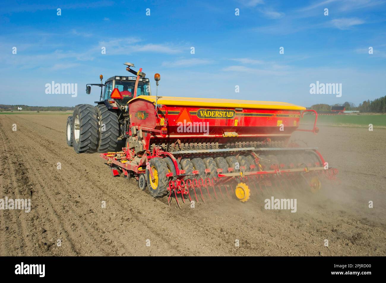 Valtra tractor with Vaderstad Rapid 400C seed drill, arable farming ...