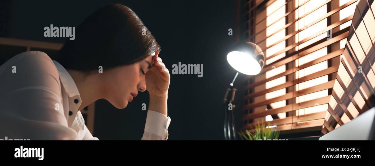 Businesswoman stressing out workplace hi-res stock photography and ...