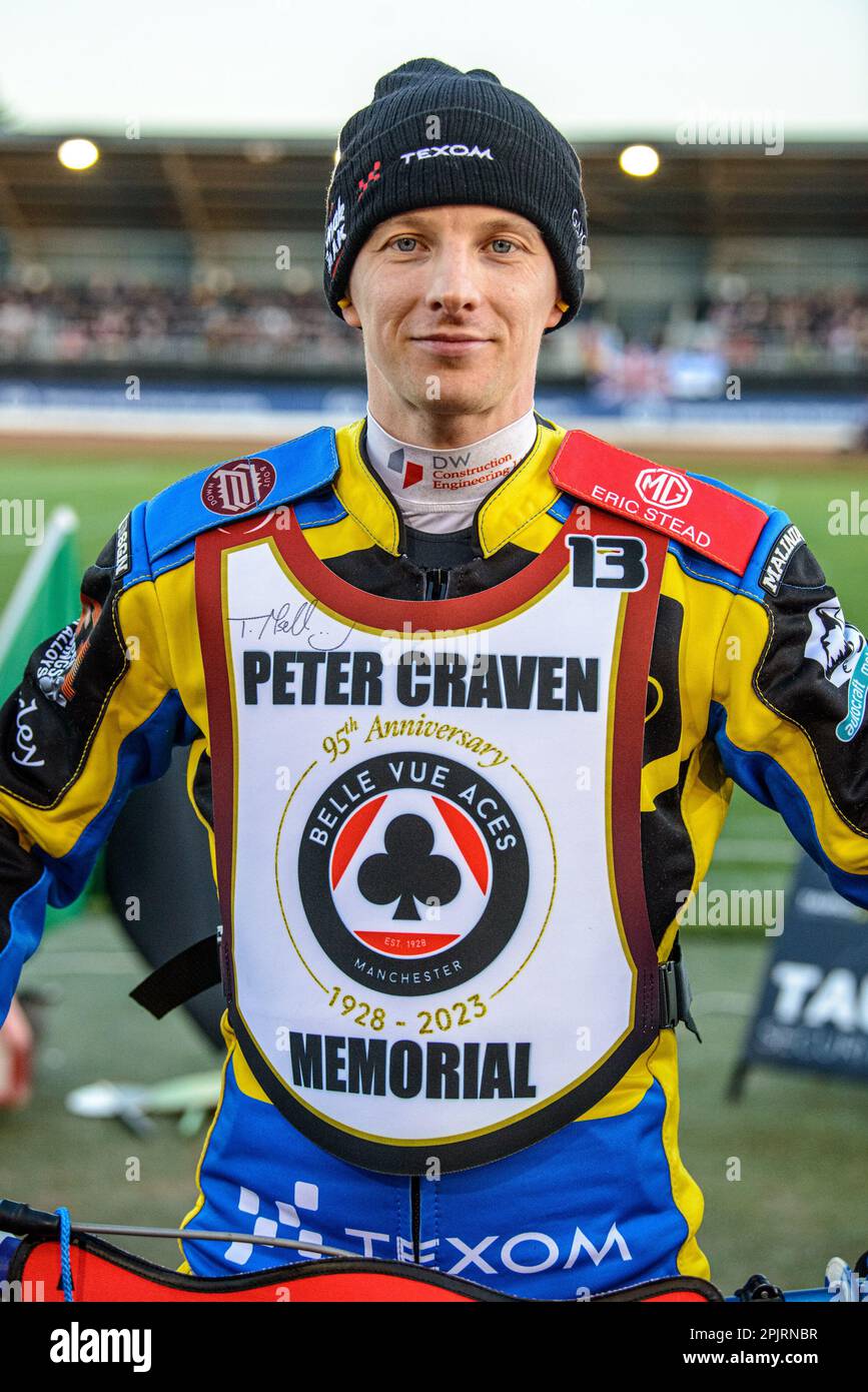 Peter craven memorial trophy hi-res stock photography and images - Alamy