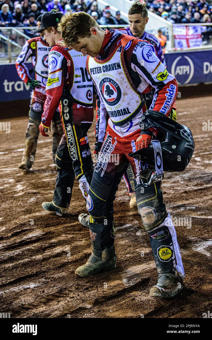 Gets trophy hi-res stock photography and images - Alamy