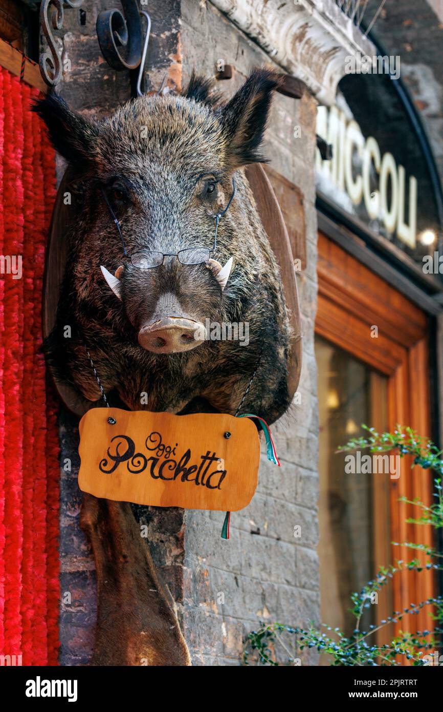 Porchetta tuscany hi-res stock photography and images - Alamy
