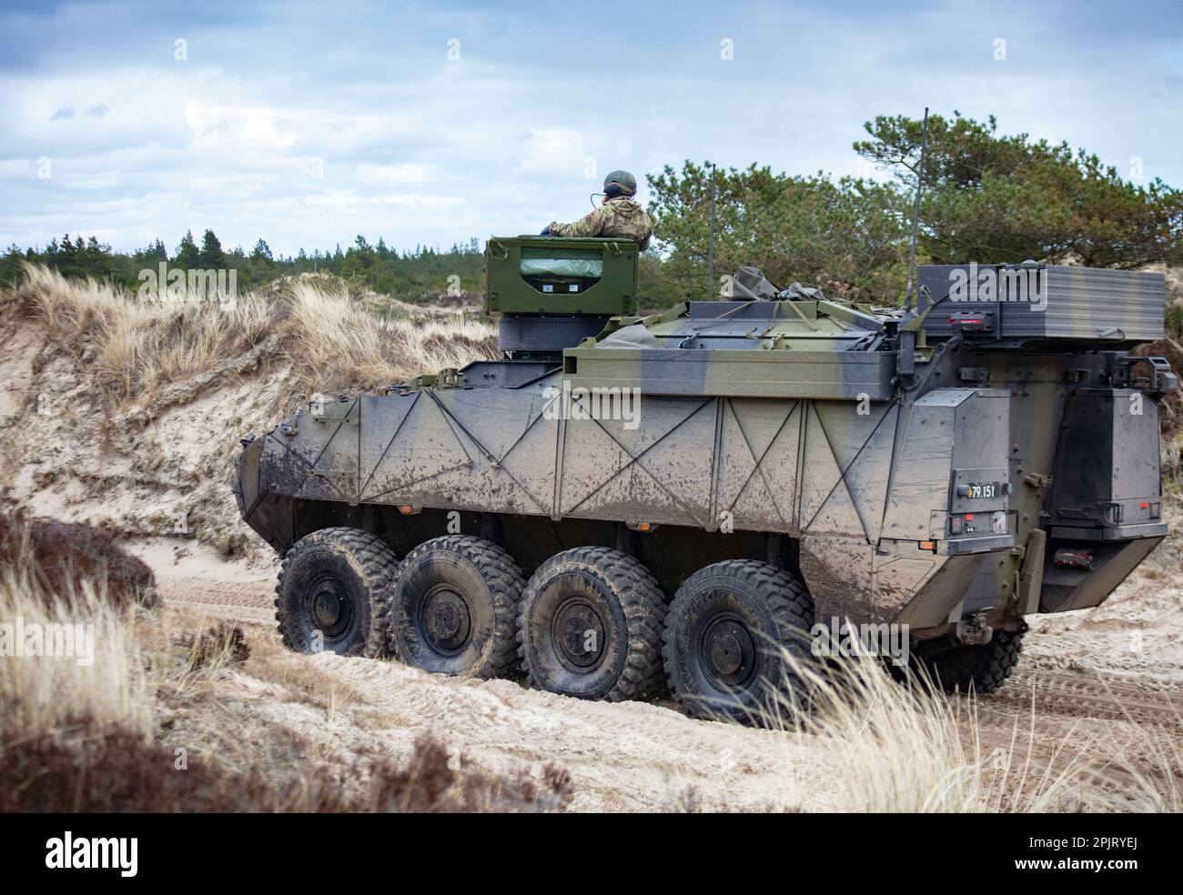 Recoil test hi-res stock photography and images - Alamy