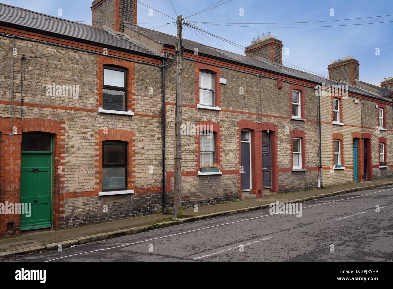 Working class row house hi-res stock photography and images - Alamy