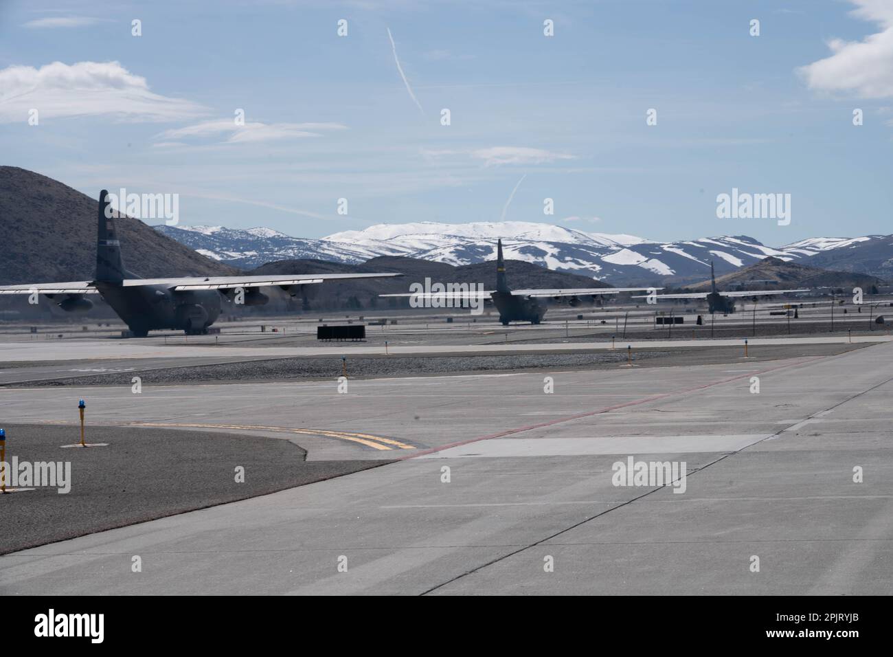 153rd airlift wing hi-res stock photography and images - Alamy
