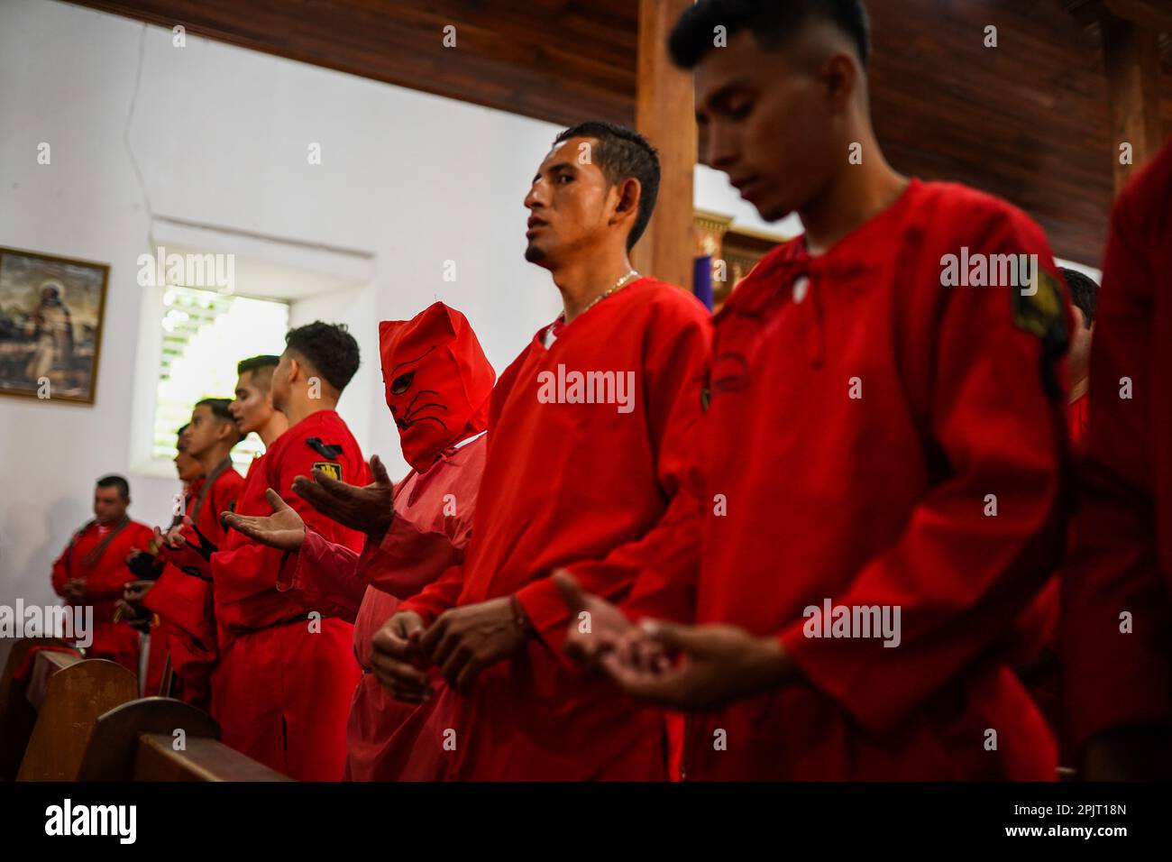Christian mass 2023 hi-res stock photography and images - Alamy