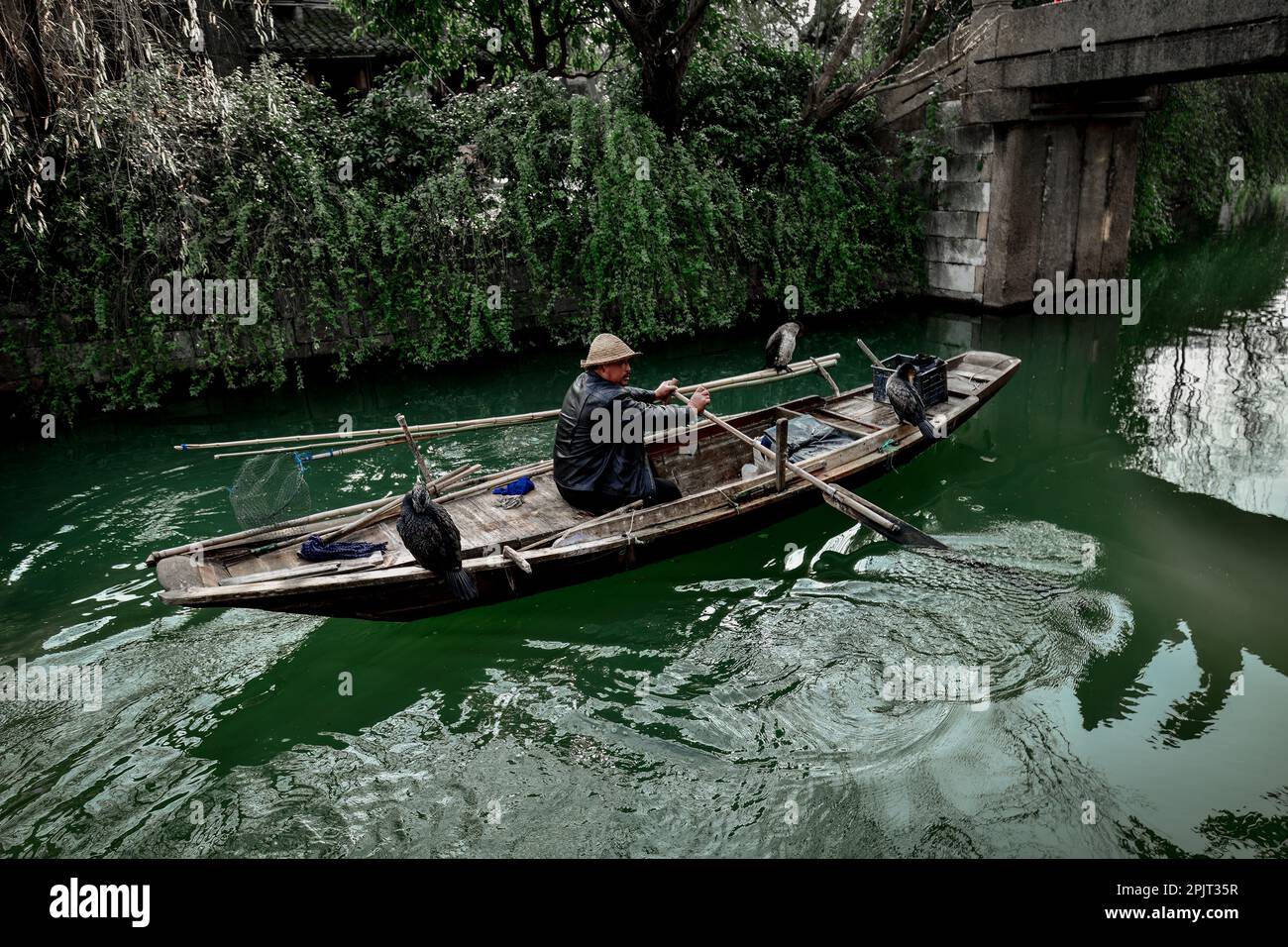 Charming garden landscape in southern China, beautiful pavilion gardens ...