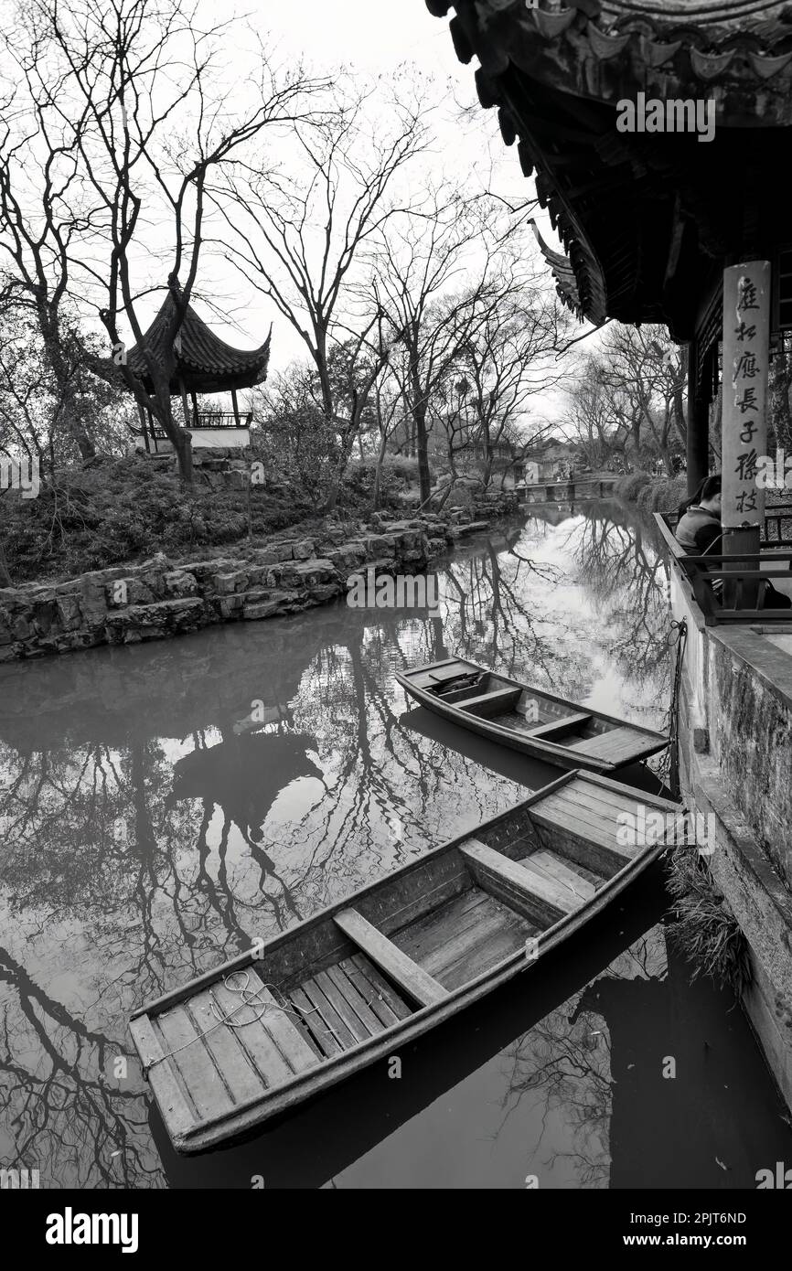 Charming garden landscape in southern China, beautiful pavilion gardens ...