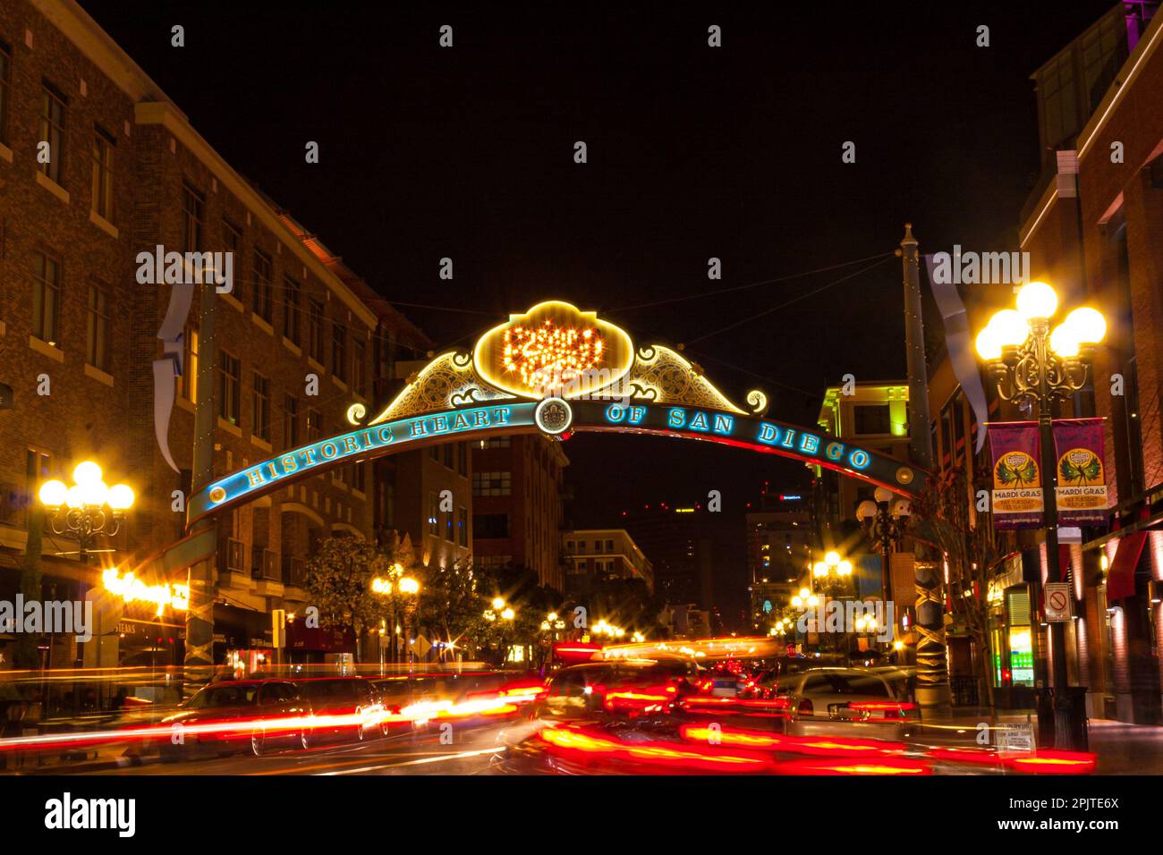 Illuminated Street Lights in the Historic Gaslamp Quarter, San Diego ...