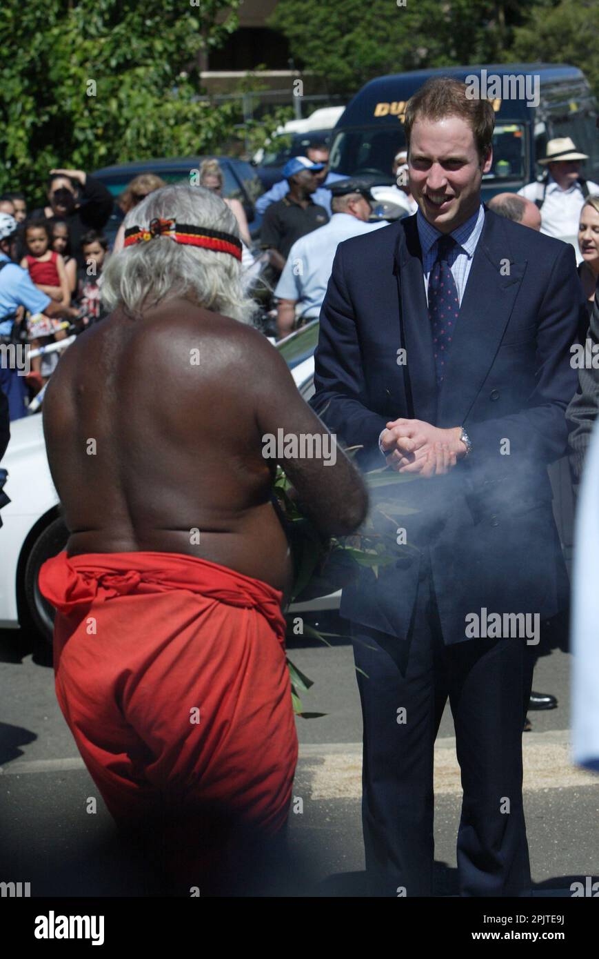 Prince William visits the Redfern Community Centre for indigenous ...