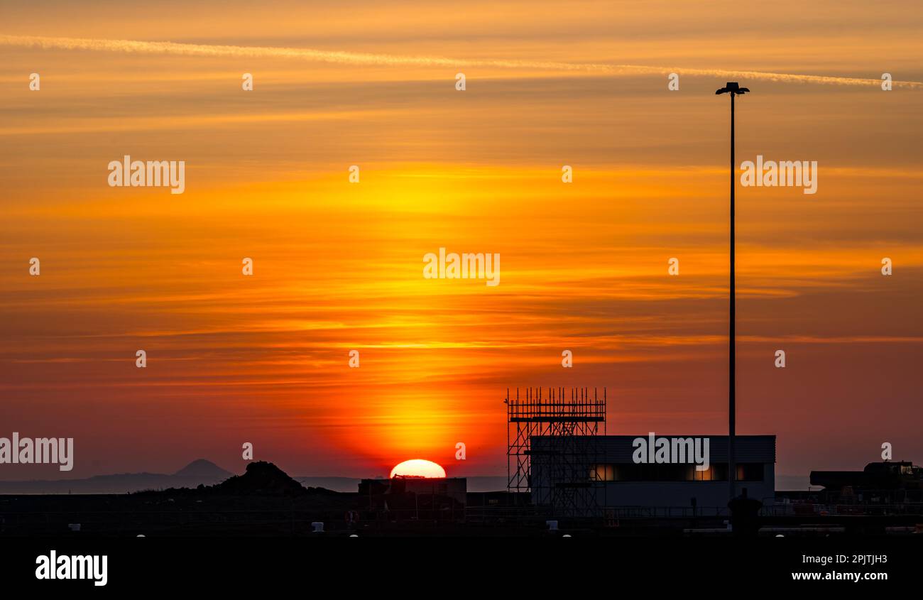 Sally in silhouette hi-res stock photography and images - Alamy