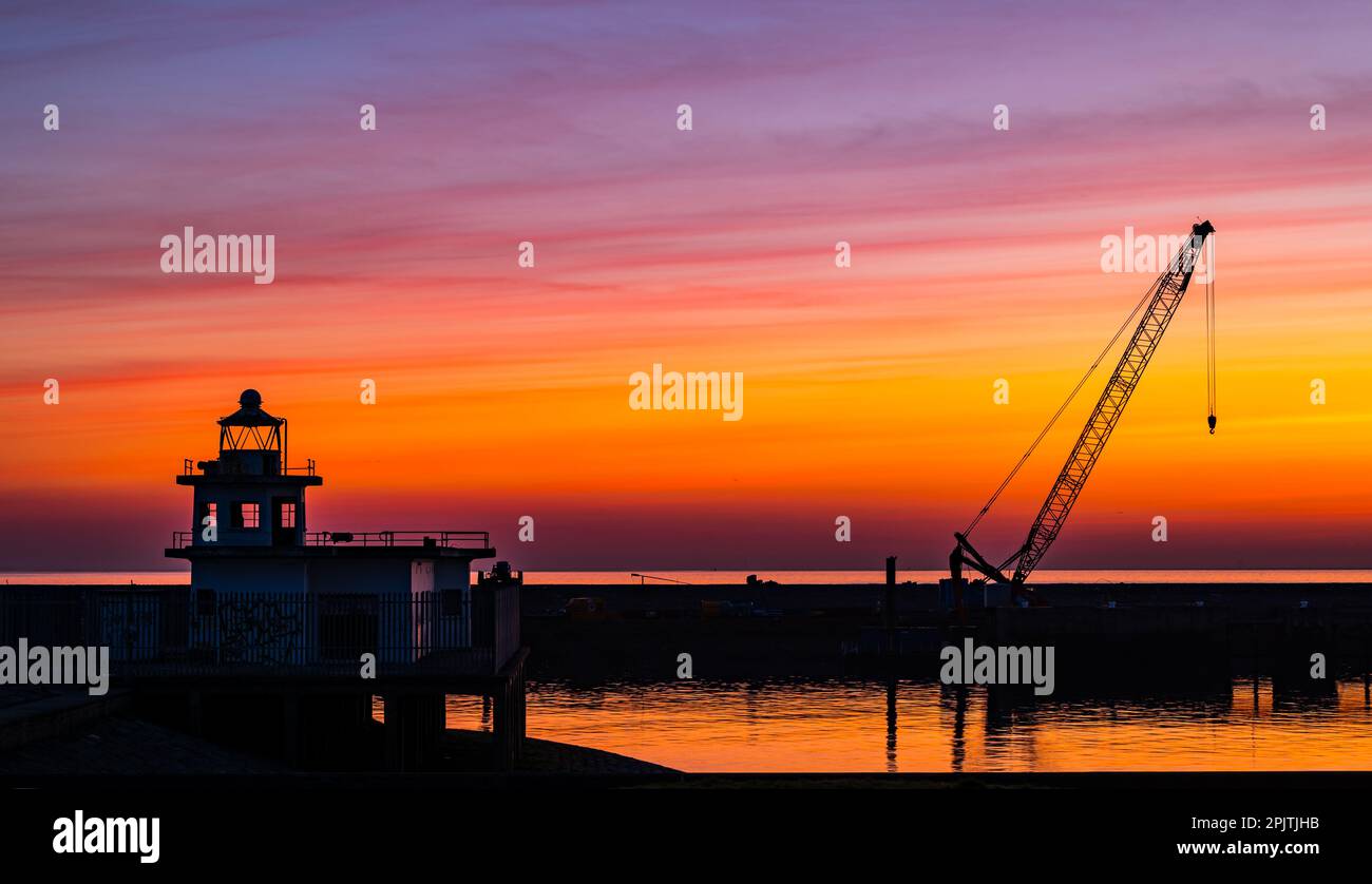 Sally in silhouette hi-res stock photography and images - Alamy