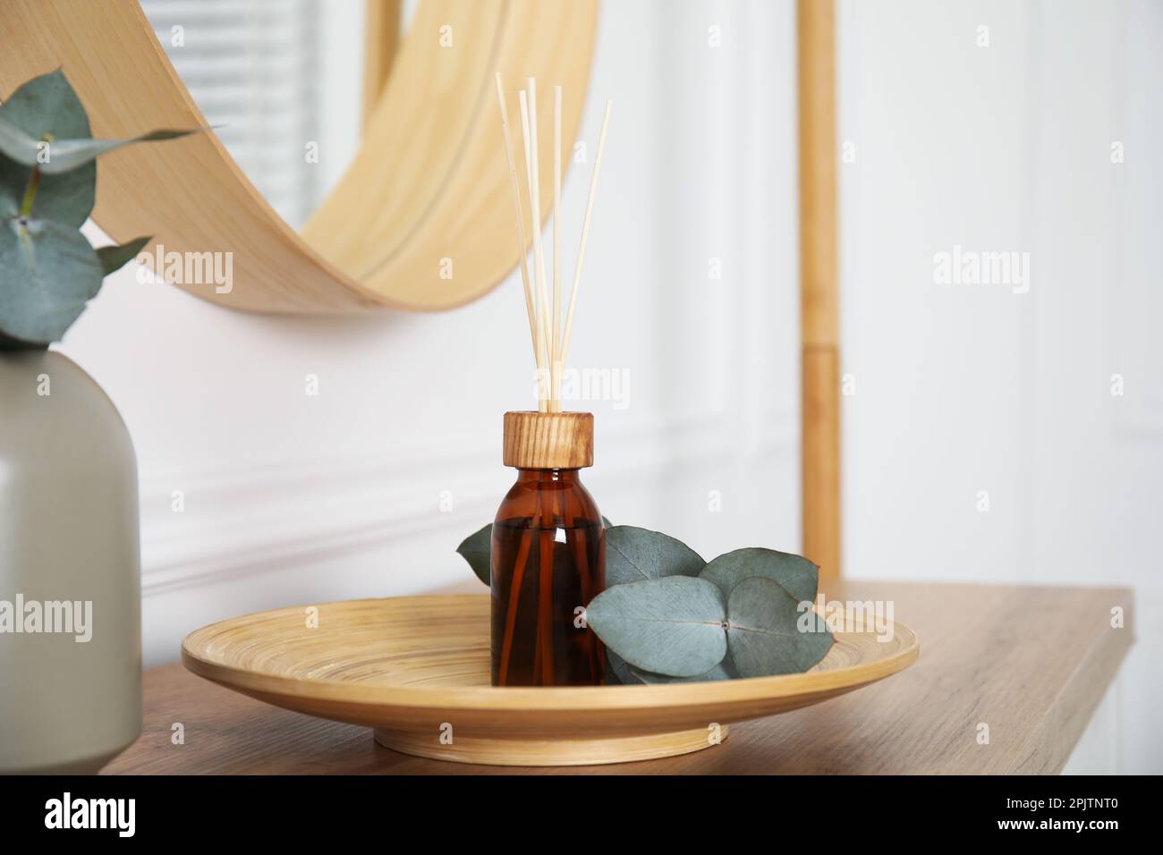Bottle reed diffuser eucalyptus hi-res stock photography and images - Alamy