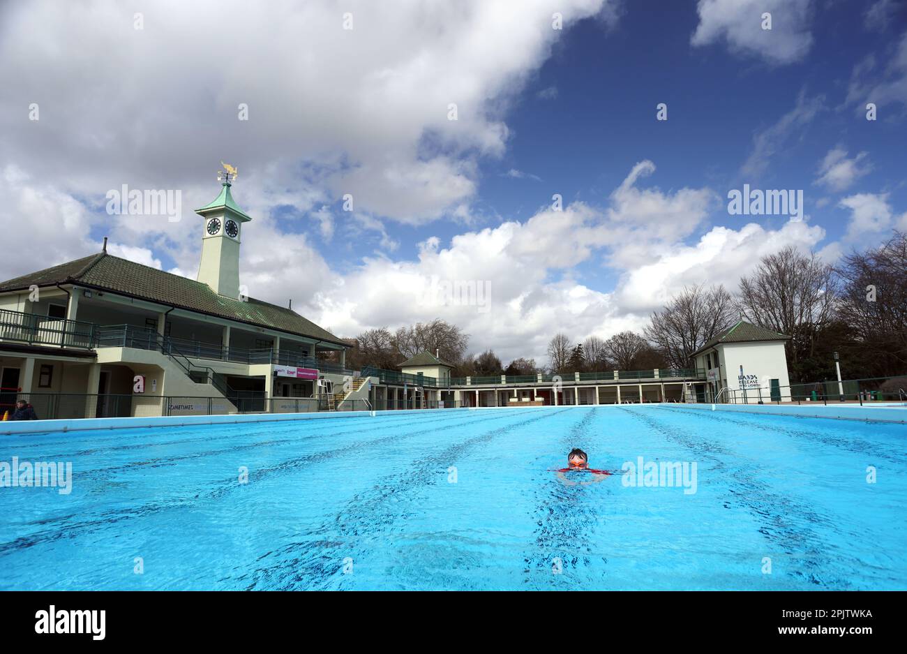 Swimming pool peterborough hi-res stock photography and images - Alamy