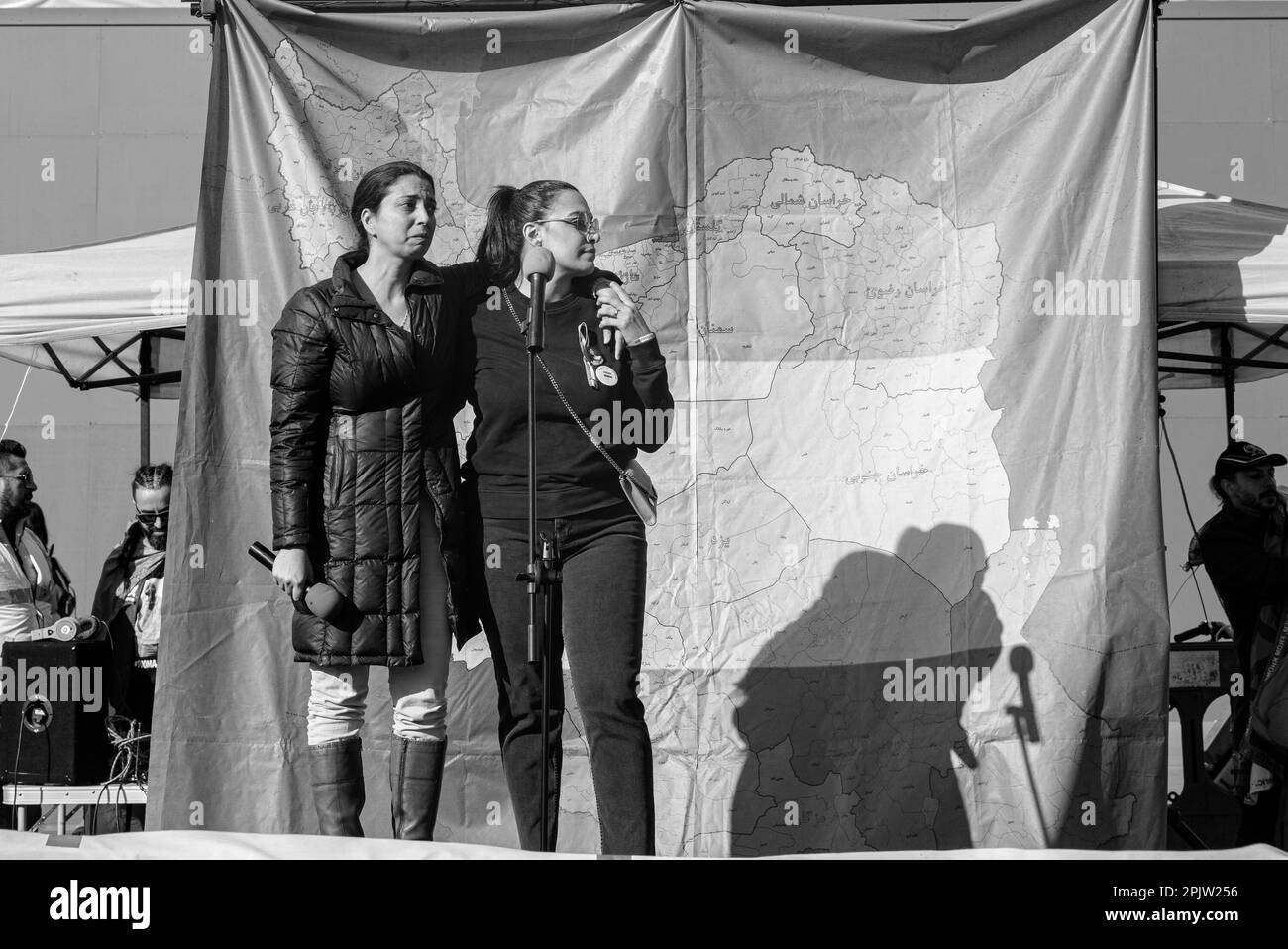 Mahsa amini protest in tehran 2022 Black and White Stock Photos ...