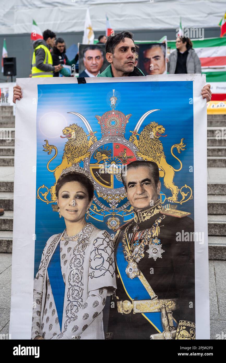 British-Iranians and supporters gathered in Tralfalgar square on Iran’s ...