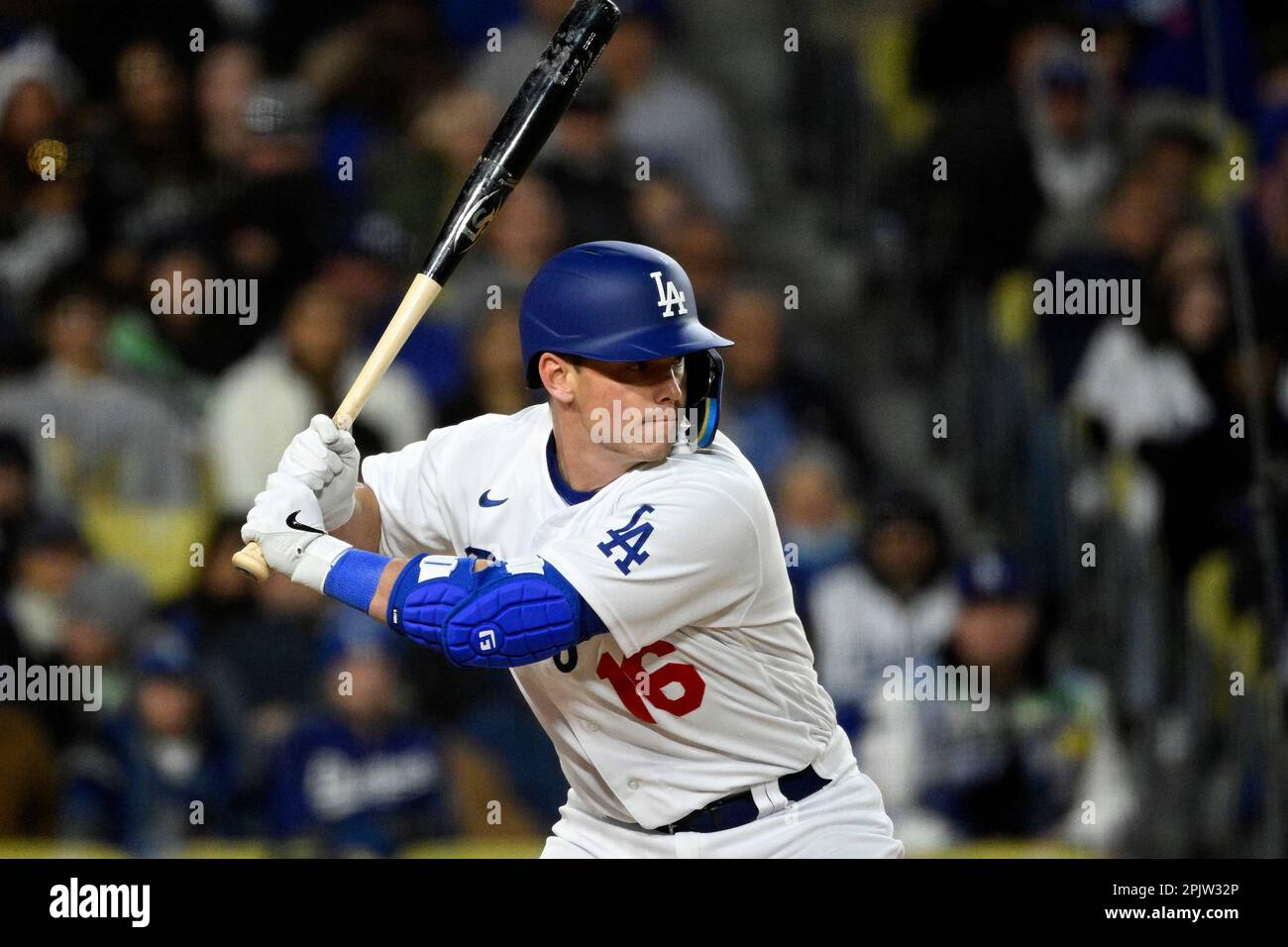 Los Angeles Dodgers' Will Smith bats during the fifth inning of a ...