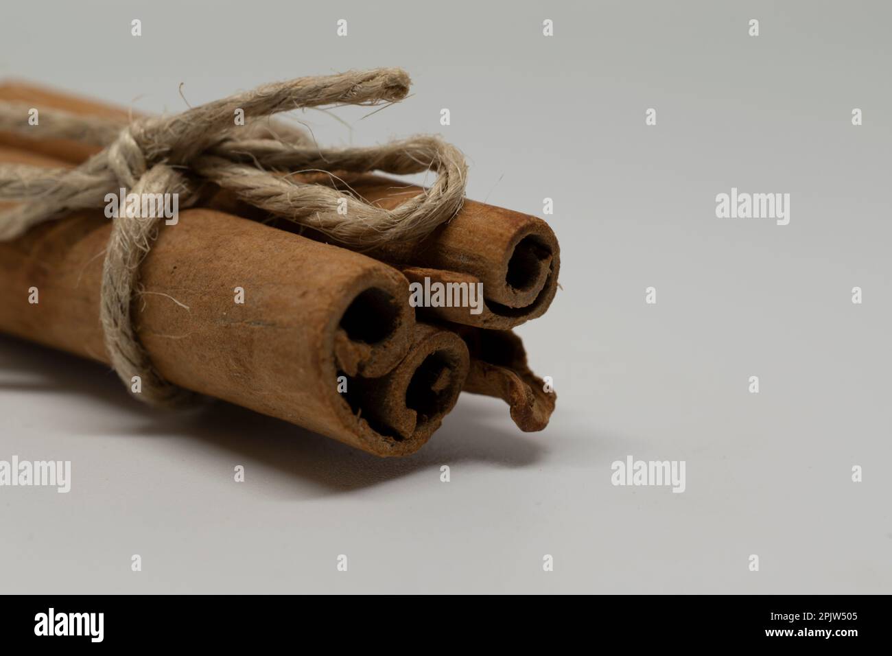 Isolated cinnamon sticks hi-res stock photography and images - Alamy