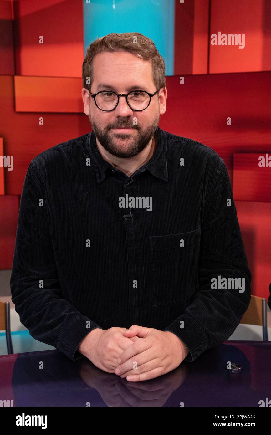 Cologne, Deutschland. 03rd Apr, 2023. Paul RONZHEIMER, journalist ...