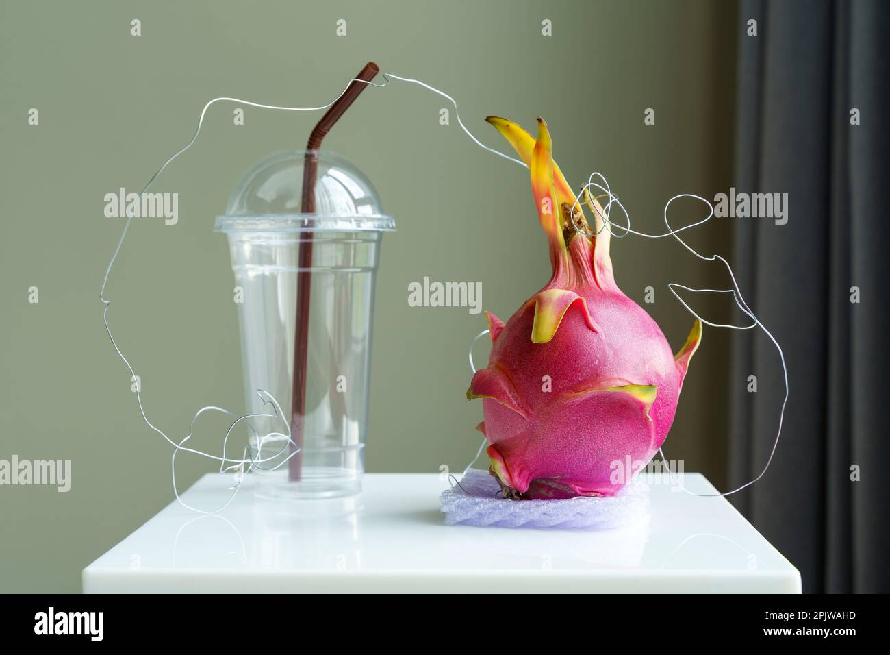 Dragon fruit. Pitahaya. Tropical magenta fruit. Nature mort clean ...