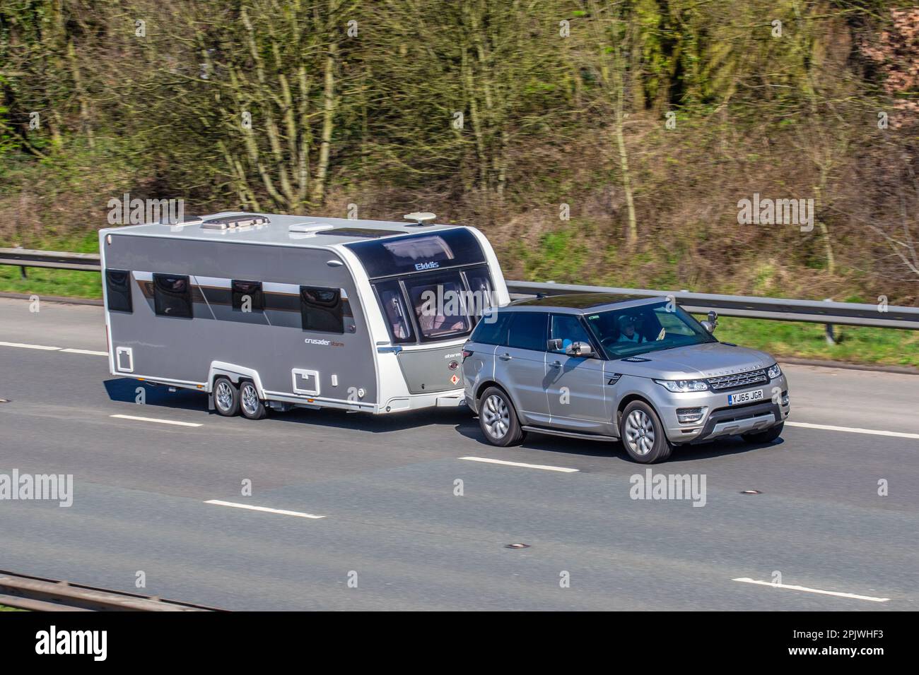 Twin axle model hi-res stock photography and images - Alamy