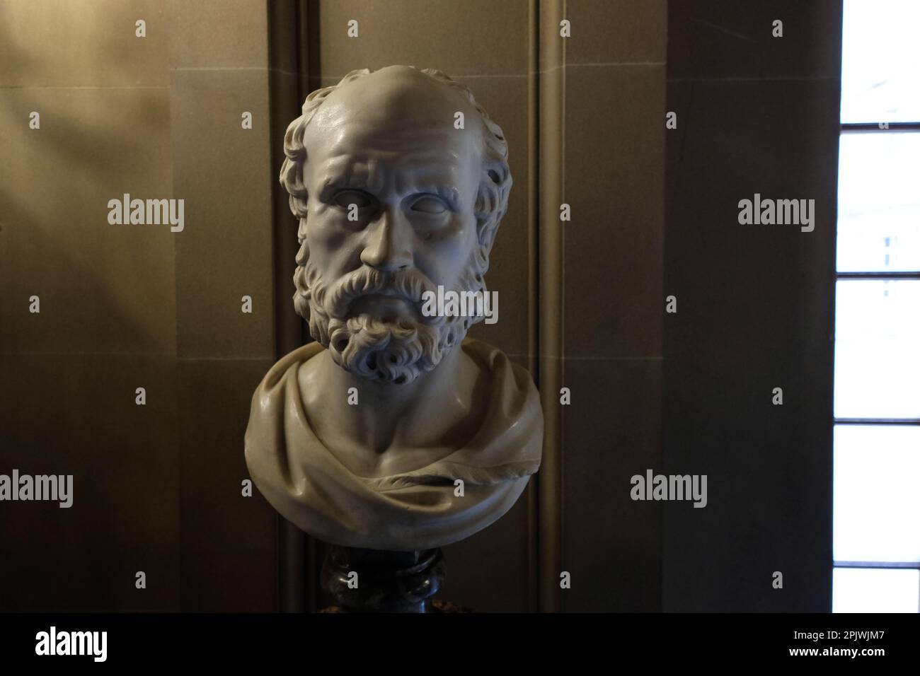 Sculpture Statue Figurehead Chatsworth House Derbyshire Stock Photo - Alamy