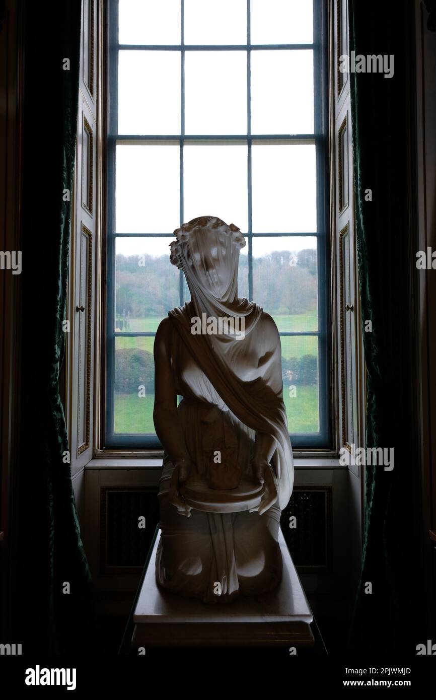Sculpture of Shrouded female figure Statue Figurehead Chatsworth House ...