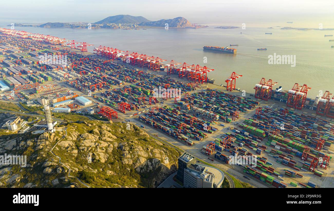 Aerial photo shows large container vessels berthing at Yangshan Deep ...