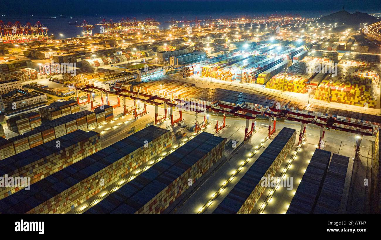 Aerial photo shows large container vessels berthing at Yangshan Deep ...