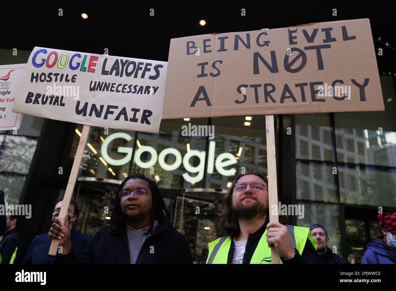 Google union busting hi-res stock photography and images - Alamy