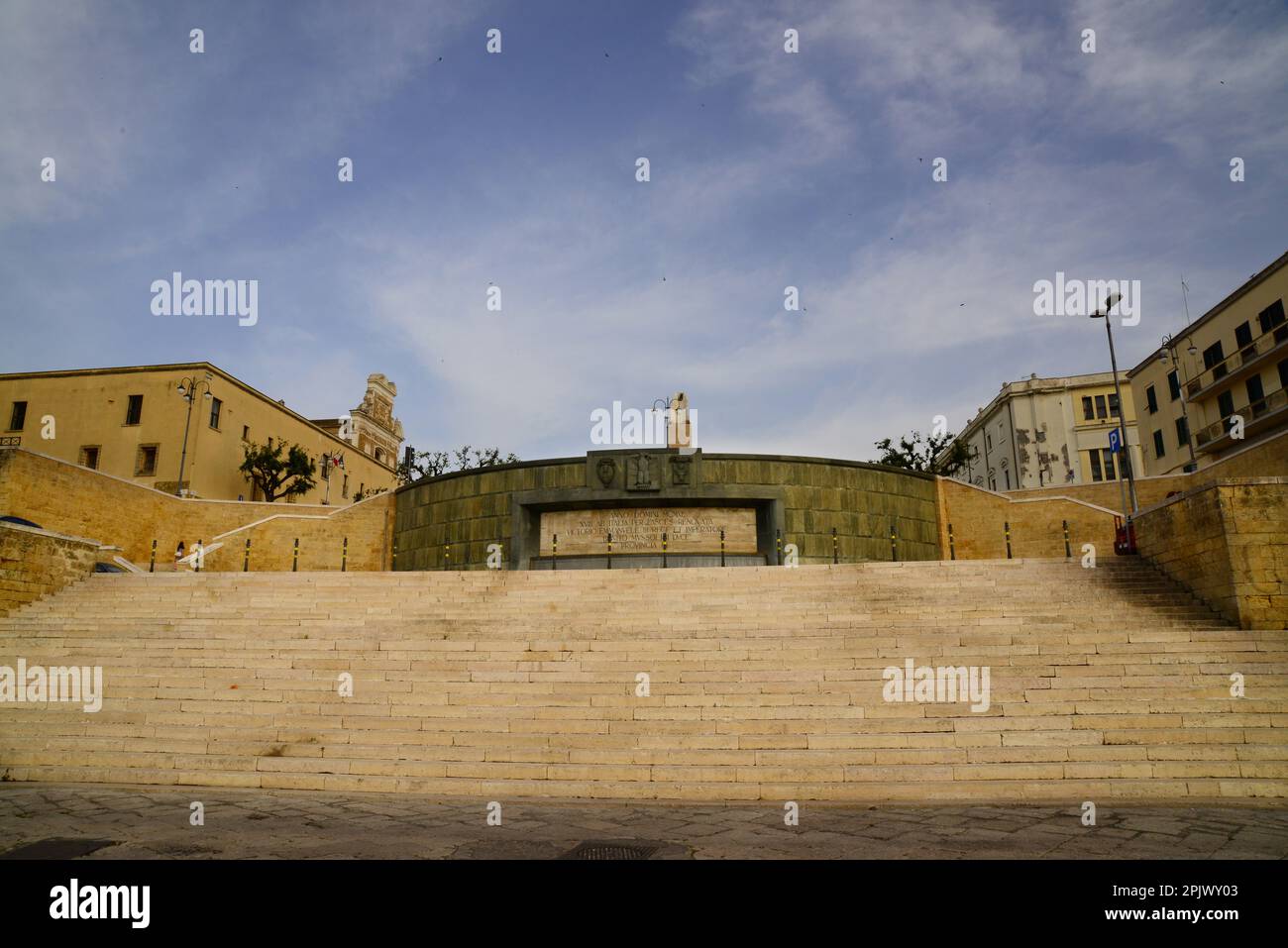 The monument to the approximately 500 fallen from Brindisi in the First ...