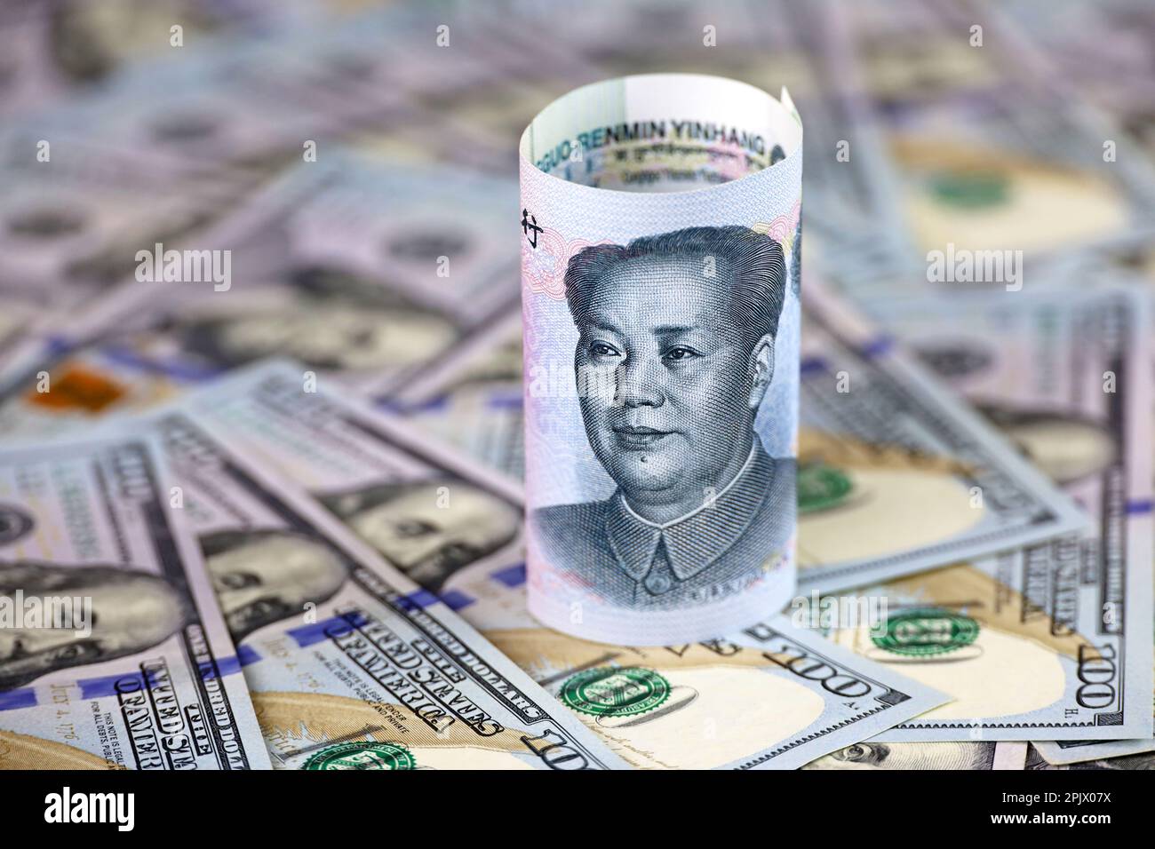 100 yuan note hi-res stock photography and images - Alamy