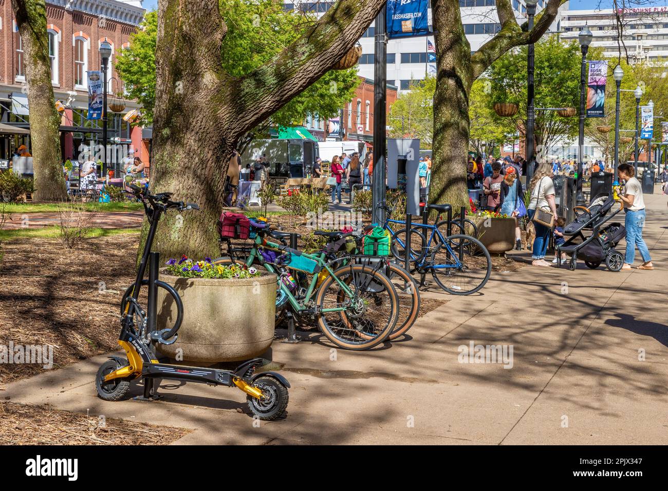 Knoxville, Tennessee, USA - March 25, 2023: Market Square on a ...