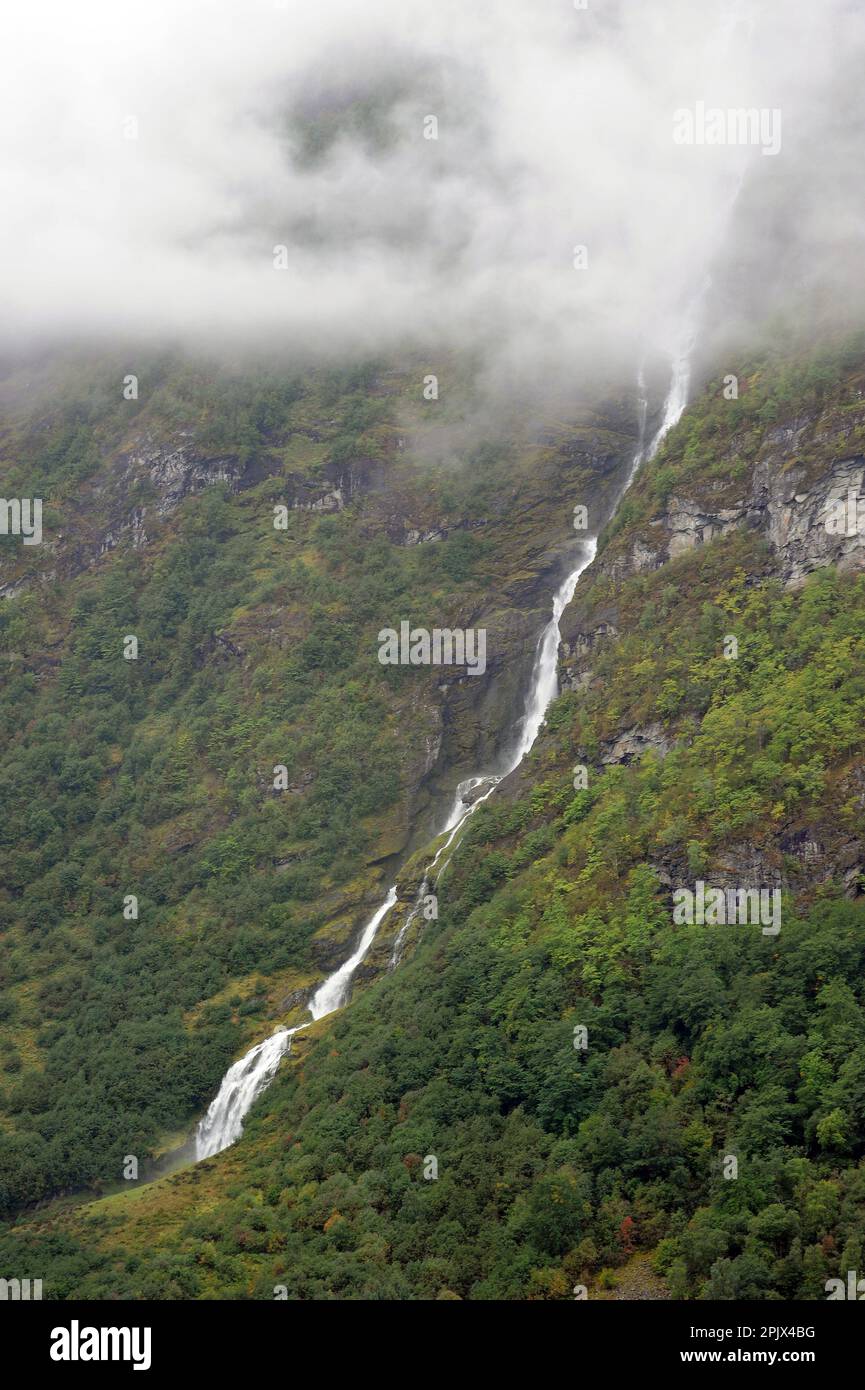 Utigard / Ramnefjellfossen Stock Photo - Alamy