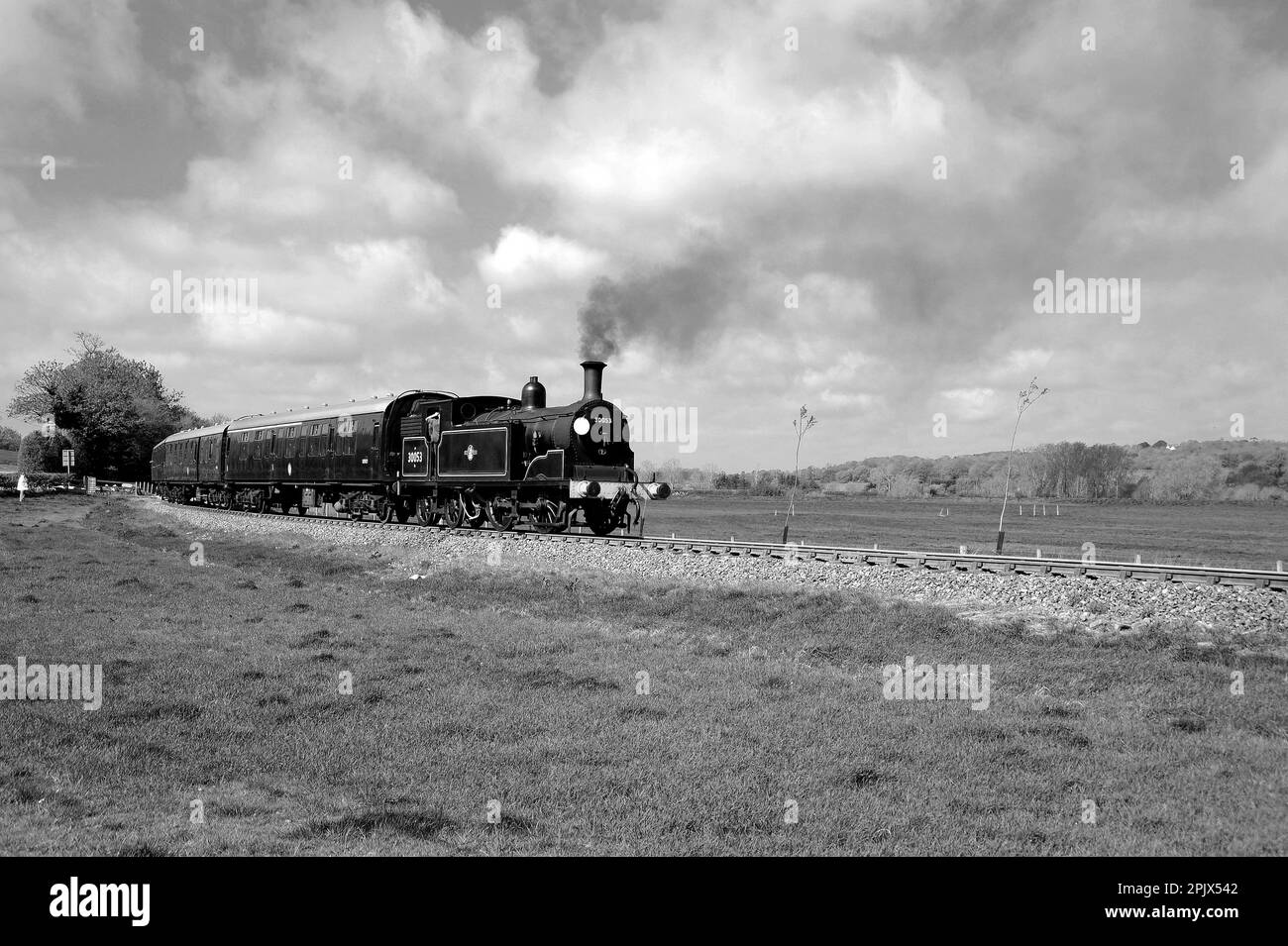 "30053" and train near Junction Road Stock Photo - Alamy