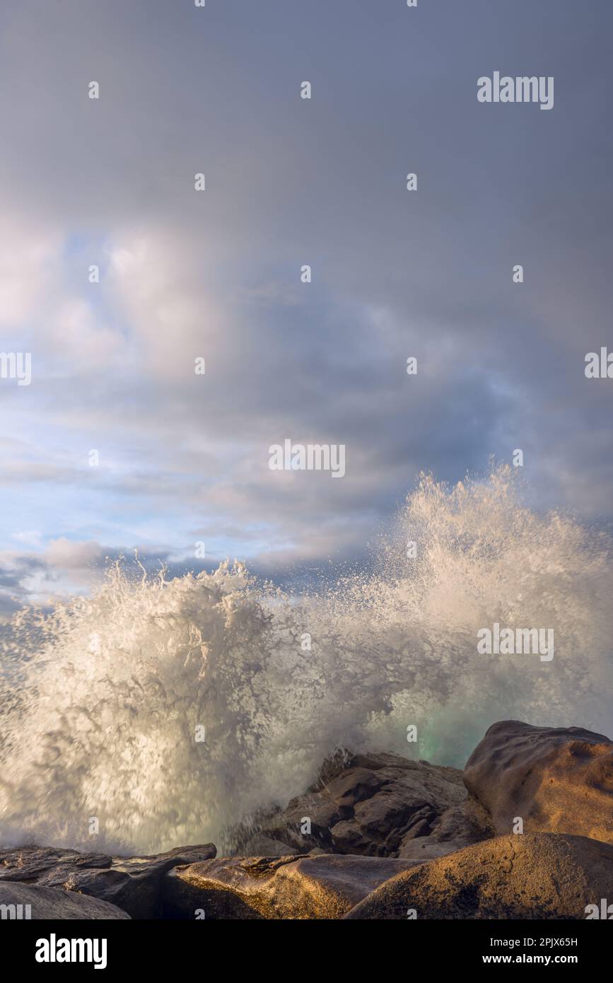 Surf waves forming white foam hi-res stock photography and images - Alamy