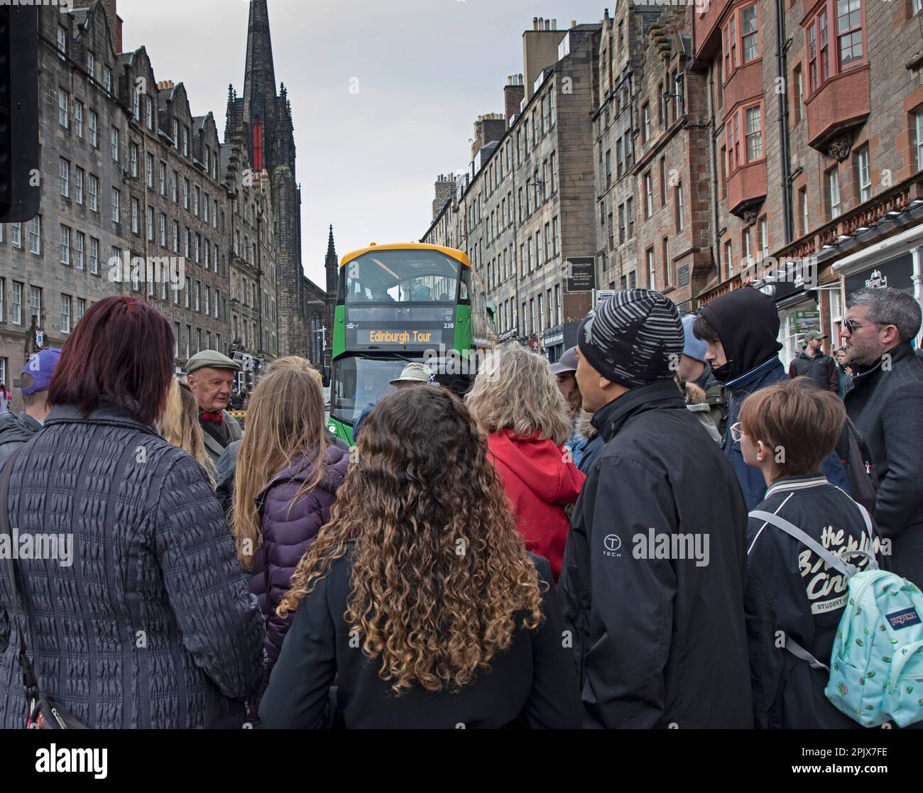 Edinburgh tourist 2023 hi-res stock photography and images - Alamy