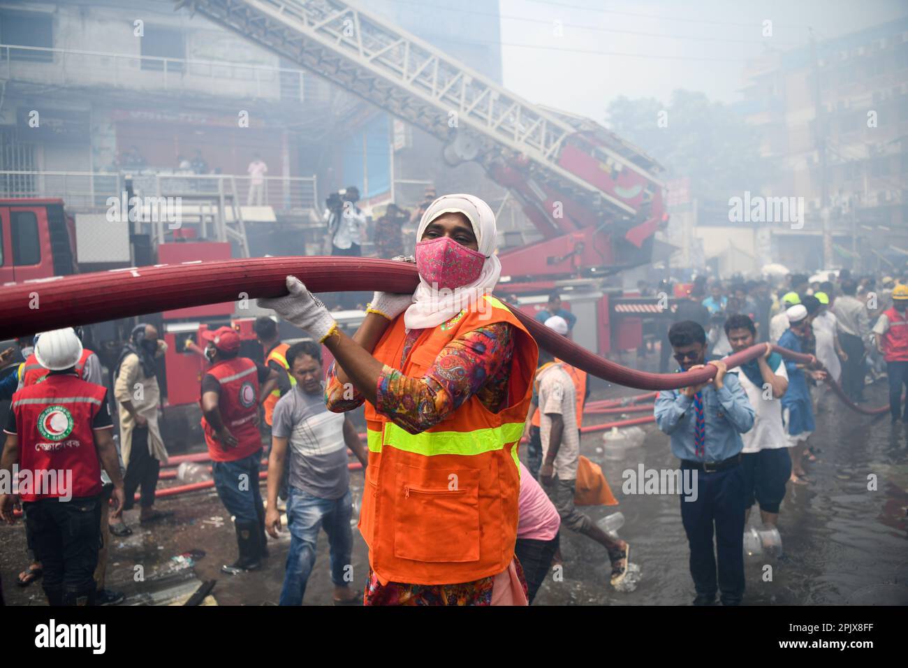 Dhaka, Bangladesh. 04th Apr, 2023. Firefighters, rescue workers, local ...
