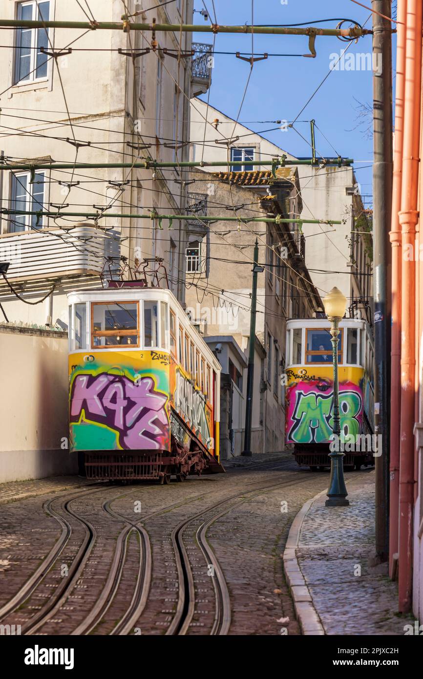 Portugal lisbon gloria funicular hi-res stock photography and images ...