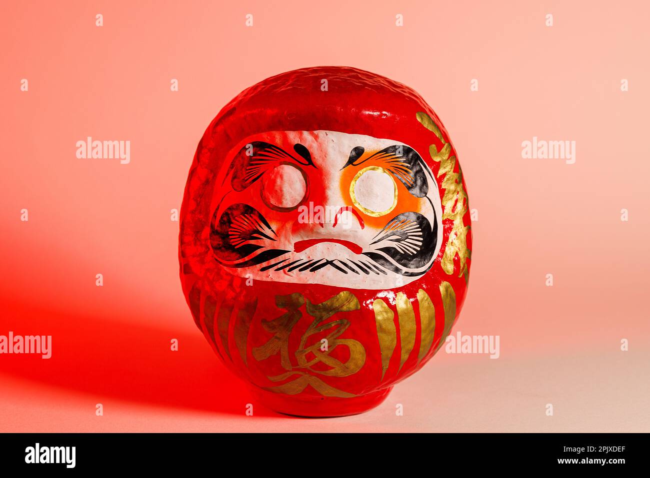 Daruma doll hi-res stock photography and images - Alamy