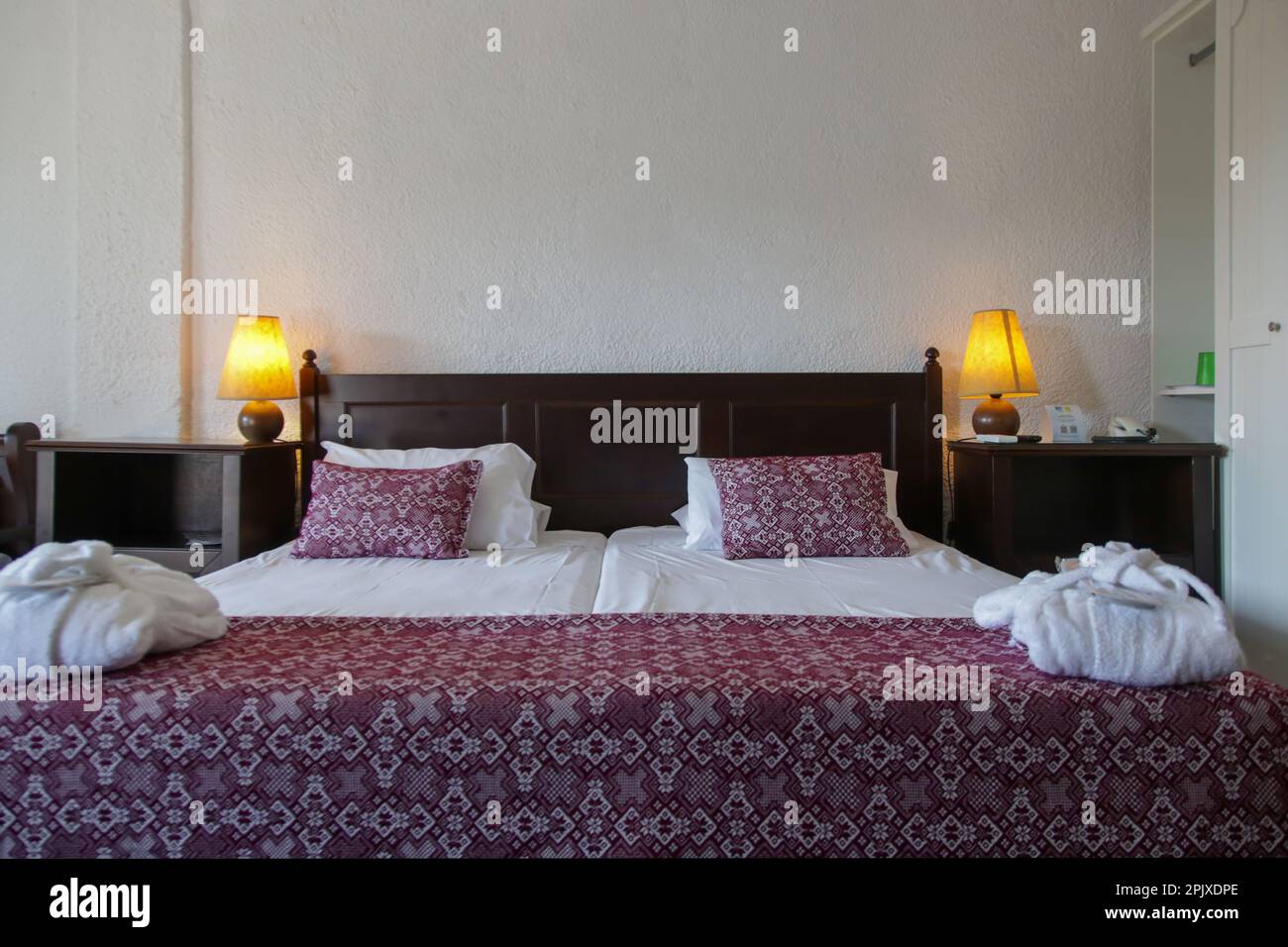 Bed sleep retro hi-res stock photography and images - Alamy