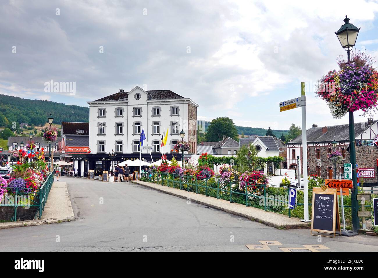 The coo place hi-res stock photography and images - Alamy